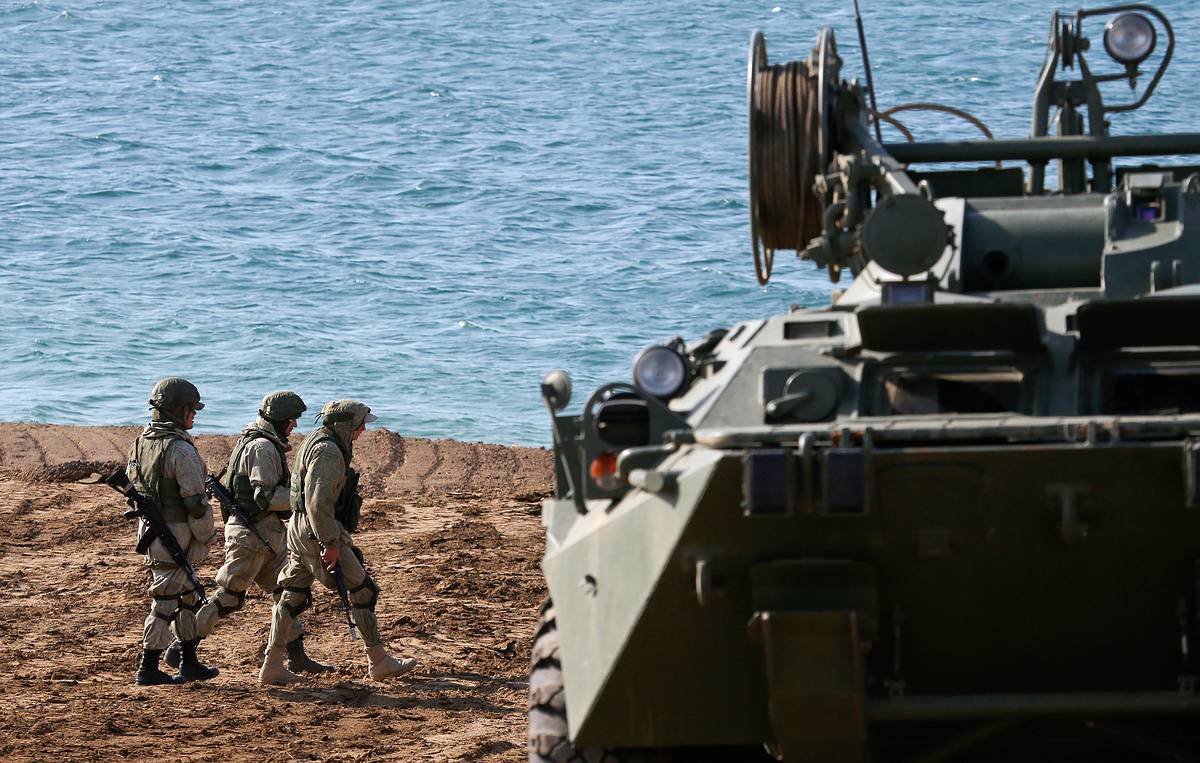 Russian Black Sea Fleet’s Marines go on Alert in Crimea Drills | √ HO1 ...