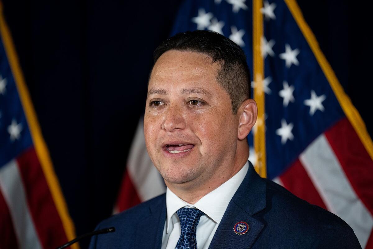 GOP Rep Gonzales Says ‘Hurricane of Migrants’ Hitting El Paso | √ HO1 ...